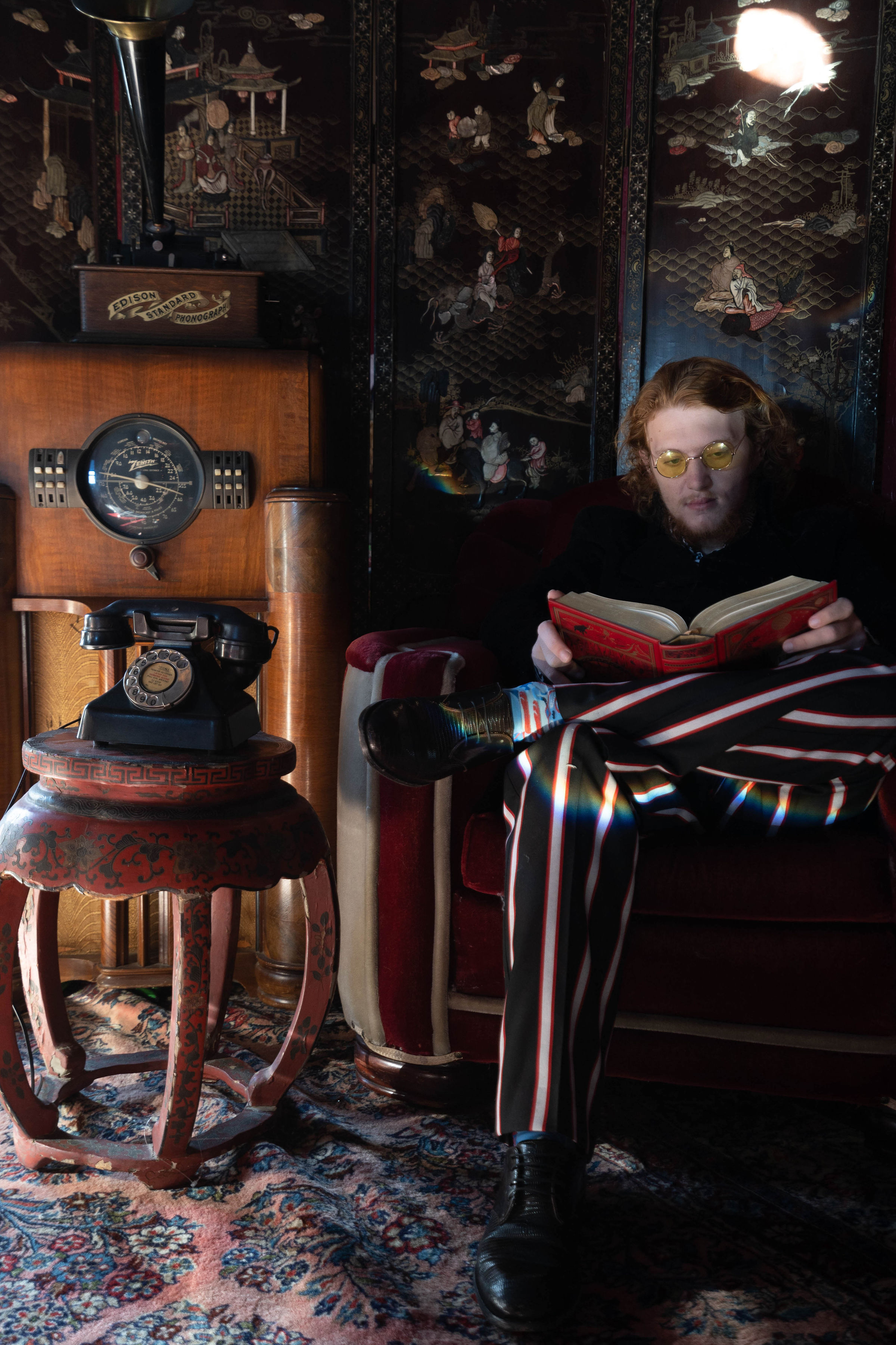 Lucifer Sam & The Buzz – Welcome to the Emporium